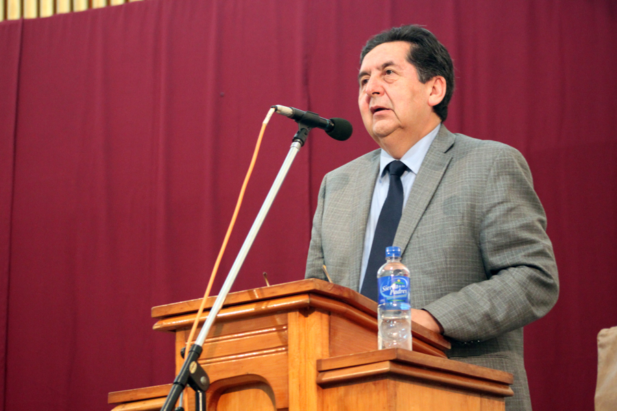 Dr. Mario Ochoa: “Dios como creador dio al ser humano la ...
